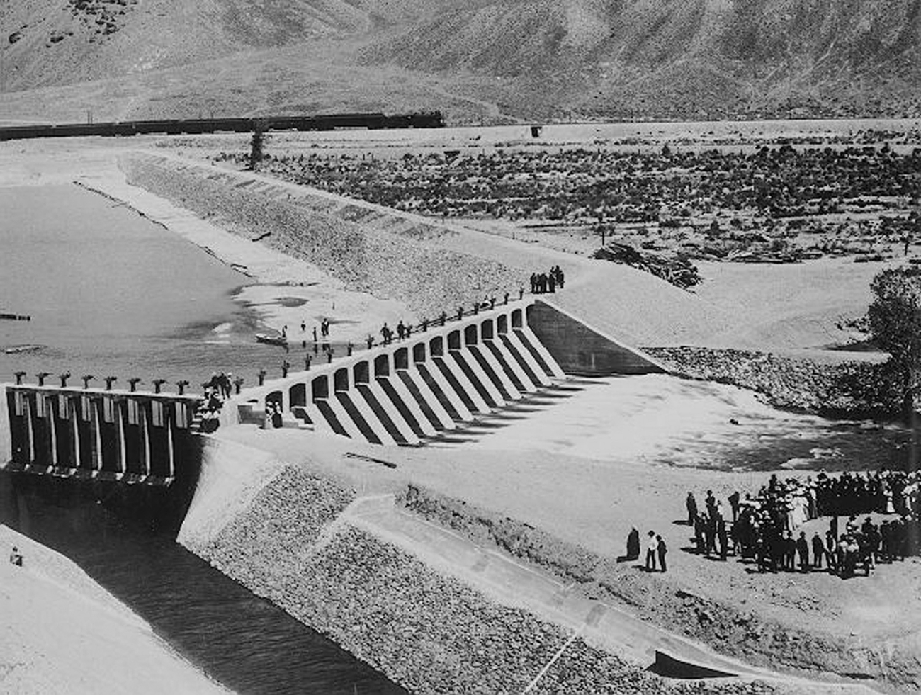 Historical picture of Derby Dam | FWS.gov
