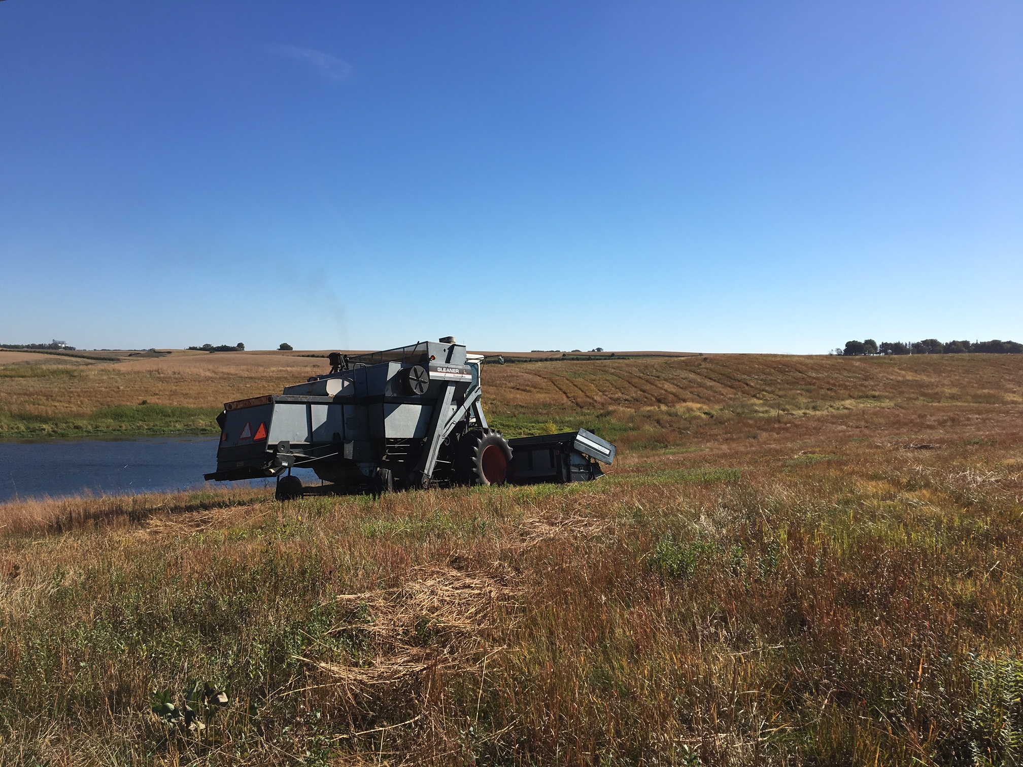 Native prairie harvest at Windom WMD | FWS.gov