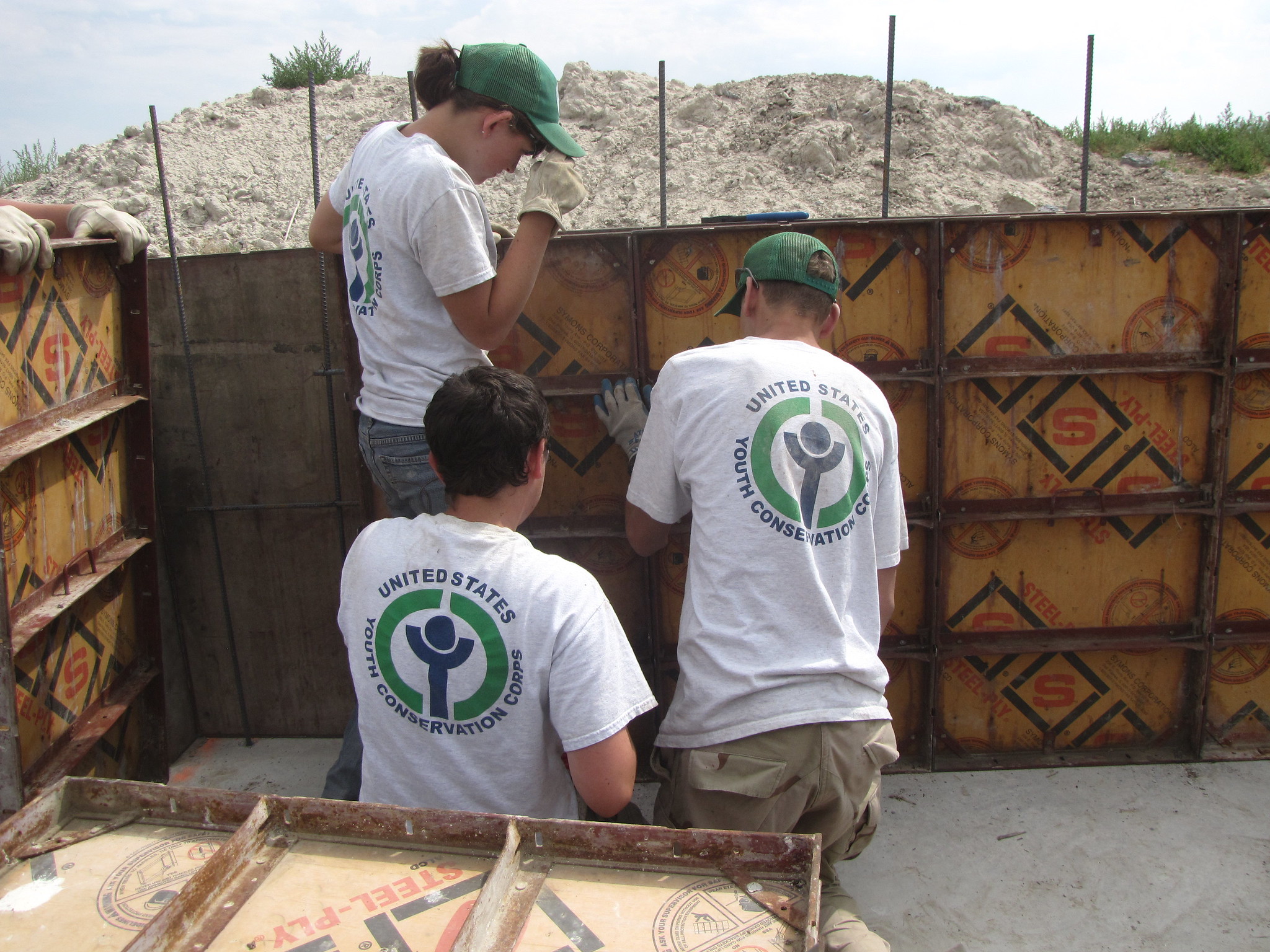 youthconservationcorps.jpg | FWS.gov