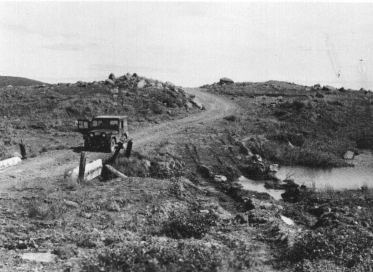 Jeep crossing bridge | FWS.gov