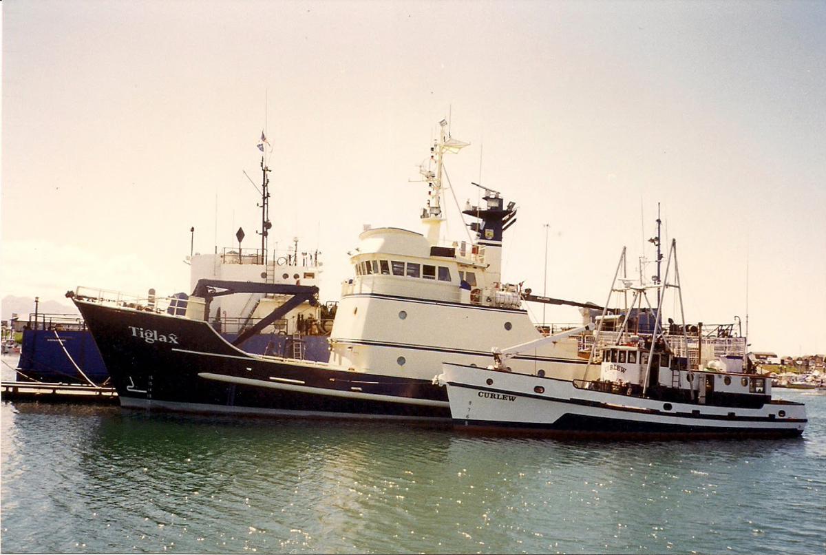 R/V Tiglax and Curlew | FWS.gov