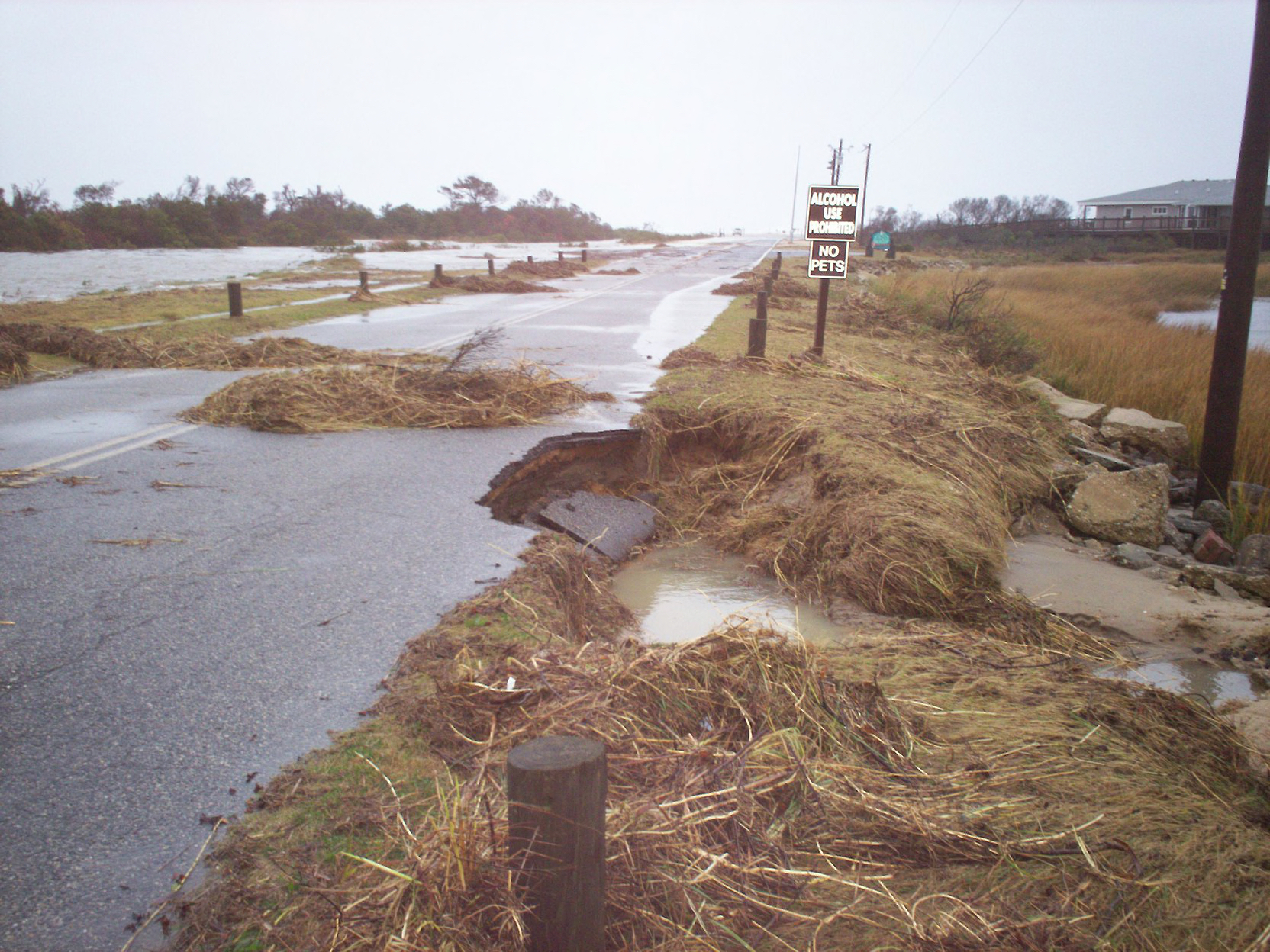 Road to the beach was damaged during a Mid-Atlantic nor'easter | FWS.gov