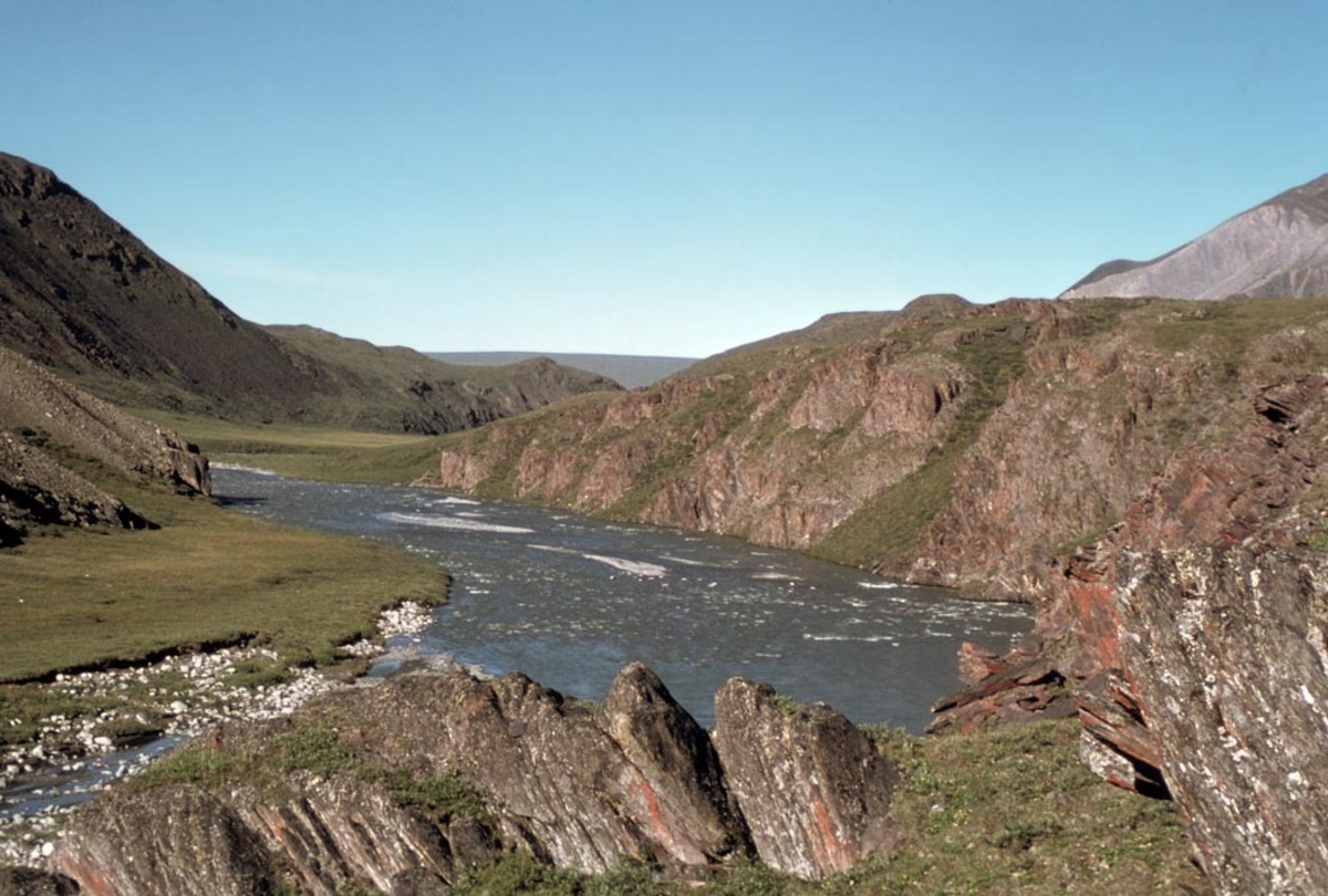 Arctic National Wildlife Refuge River in Summer | FWS.gov
