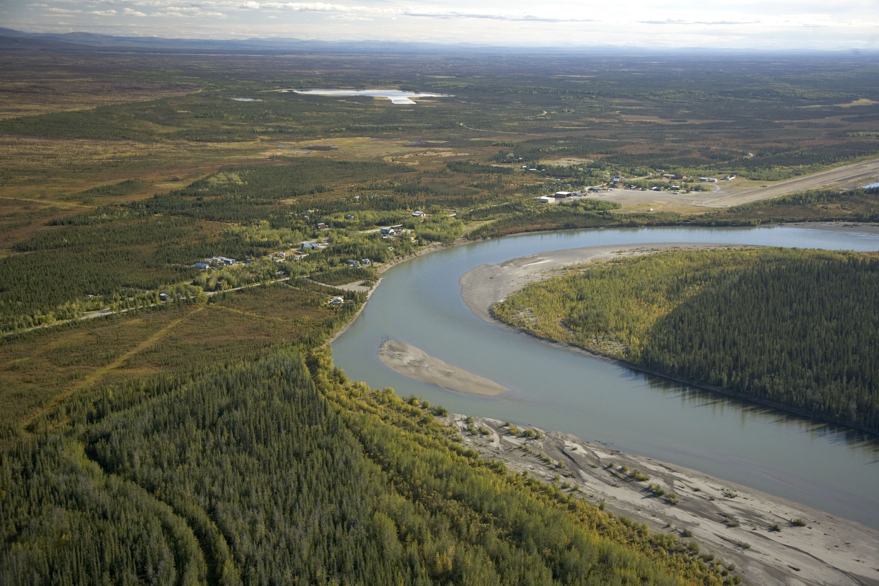Bettles and Evansville on the Koyukuk River | FWS.gov
