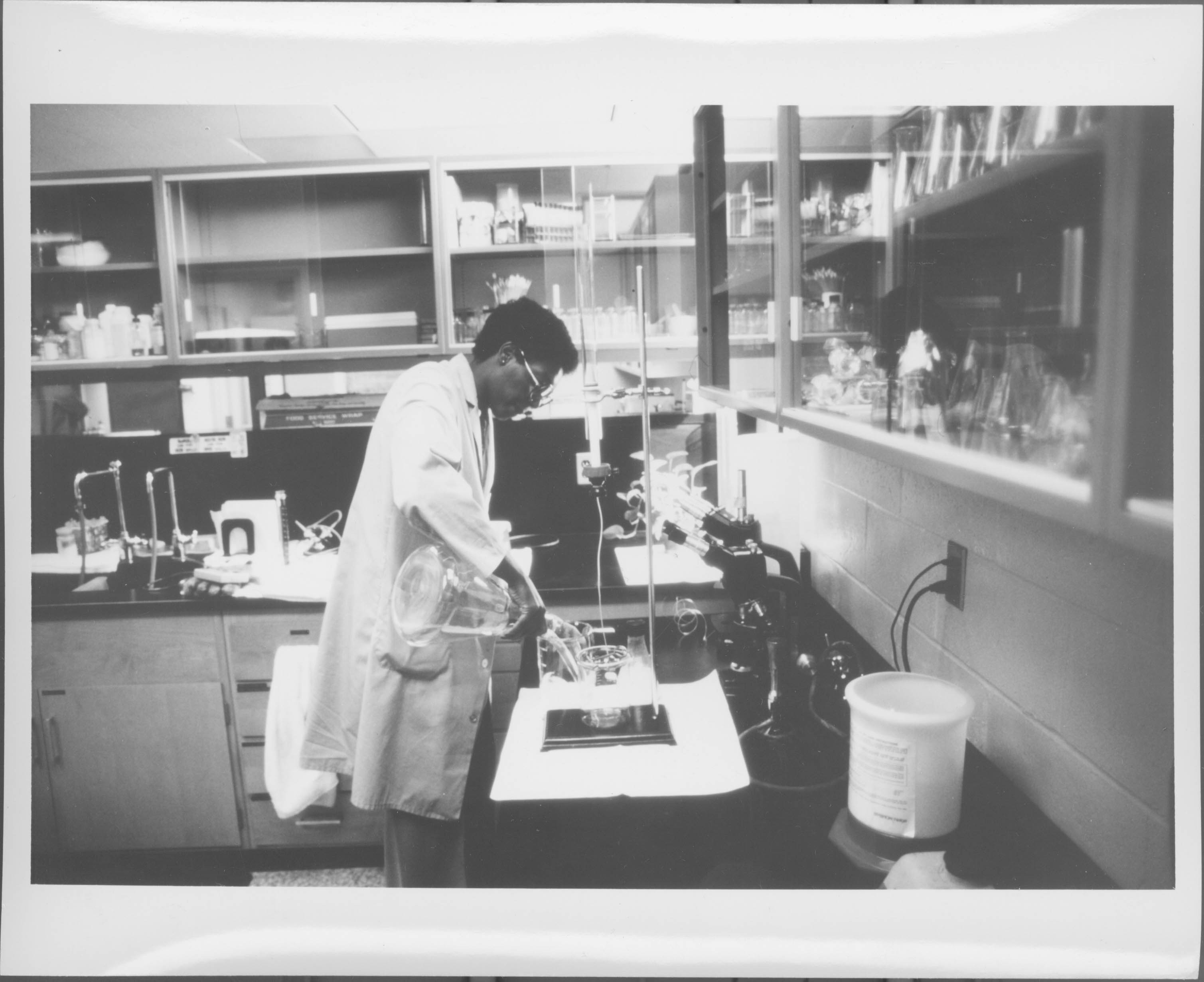 Fisheries Research in a Laboratory, circa mid-1970s to mid-1980s | FWS.gov