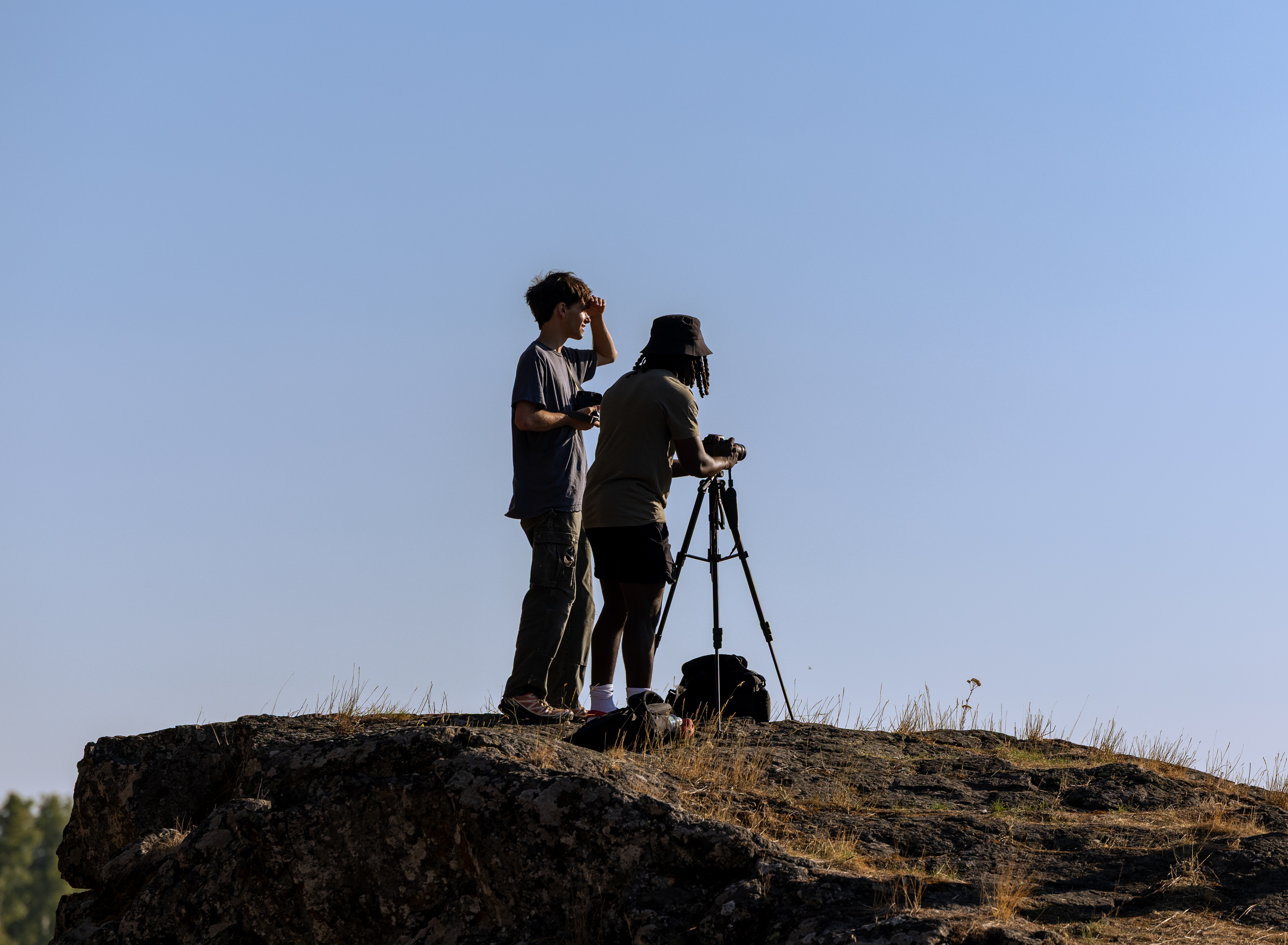 Turnbull NWR - Photographers on Bluff | FWS.gov