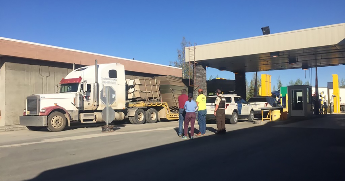 Watercraft Inspection Station at Alaska-Canada Border | U.S. Fish ...