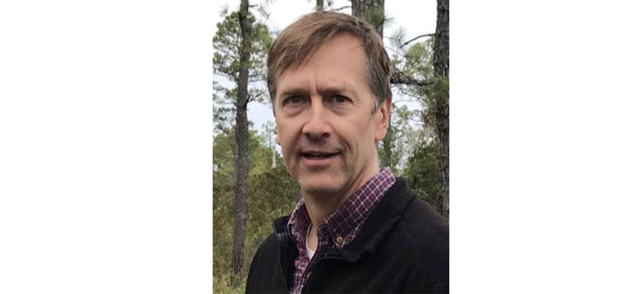 Wildlife biologist Craig Ten Brink..jpg | FWS.gov