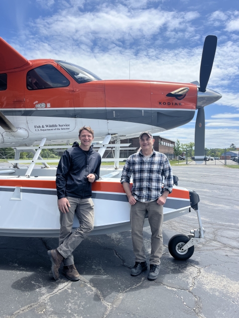 Daher Kodiak 100 Amphibian and crew | FWS.gov